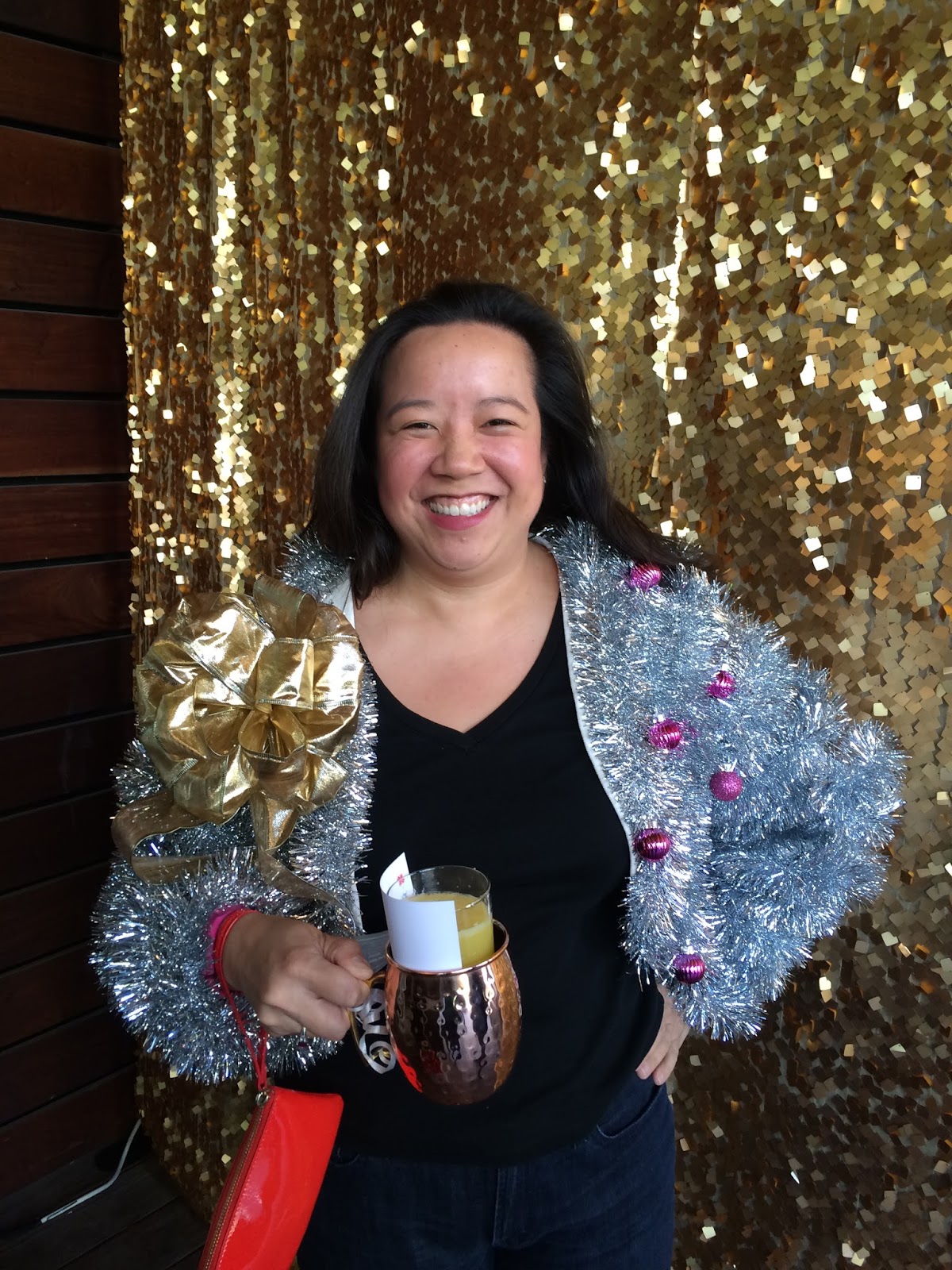 designs by alicia: Merry Christmas from my Tacky Sweater to Yours