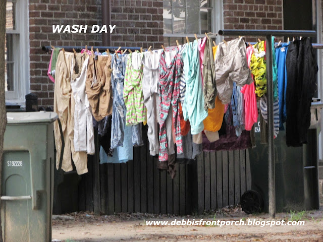 Debbi's Front Porch: Wash day in the City