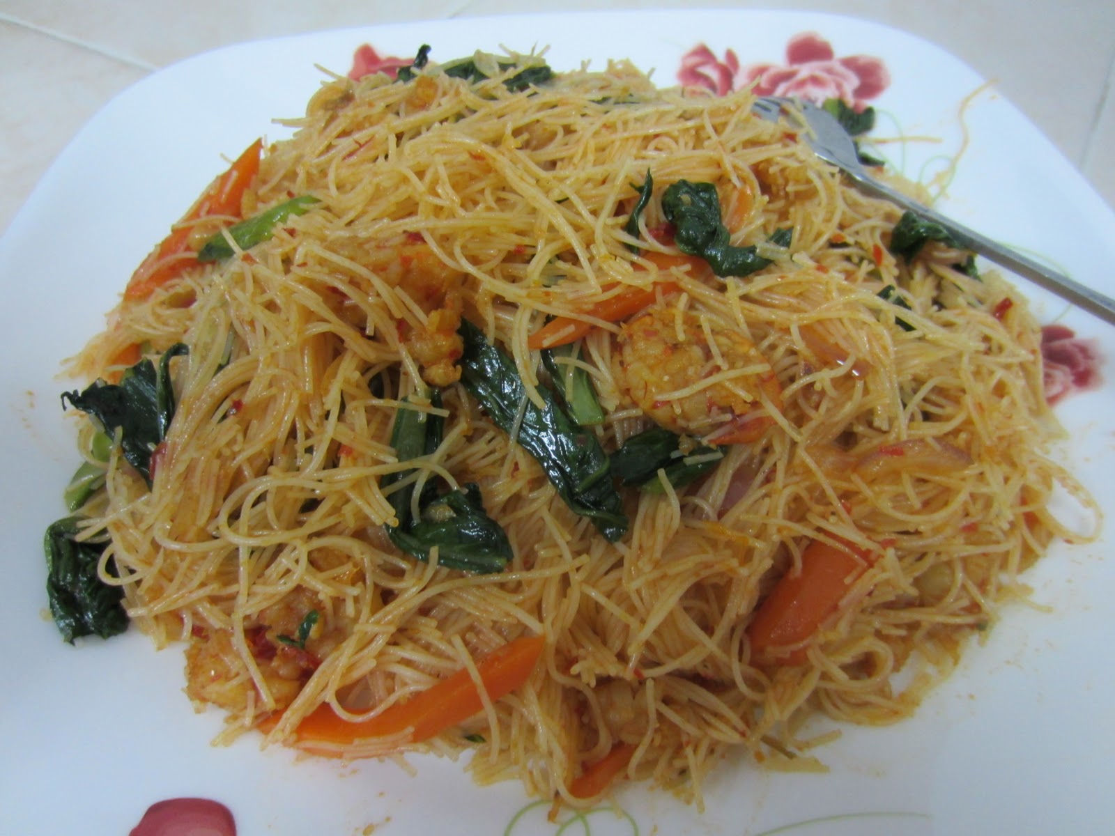 Dari Dapur Maklong: Jom Sarapan.. mihun goreng..