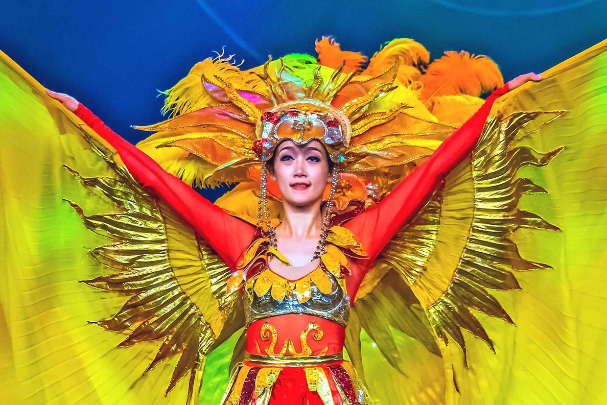 Exotic Beijing Performance: The Golden Mask Dynasty Show - Exotic ...