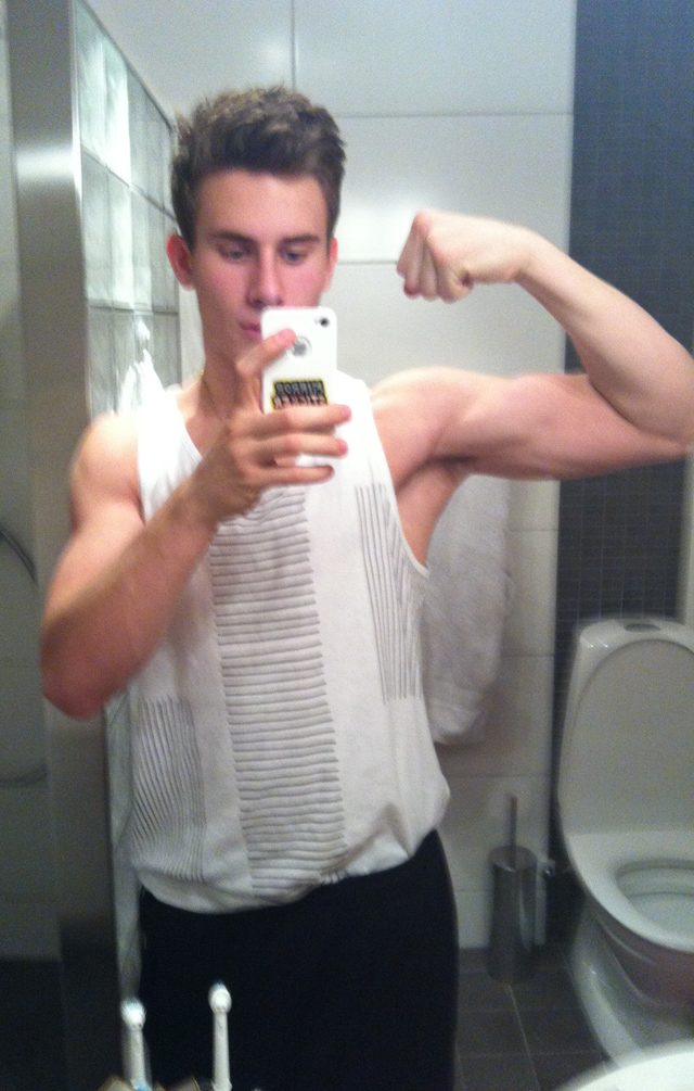 Undies & Shorts Lovers: What a Perfection! Great Abs, Luka