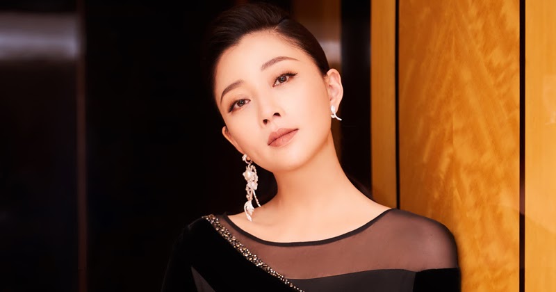 China Entertainment News: Actress Yin Tao poses for photo shoot