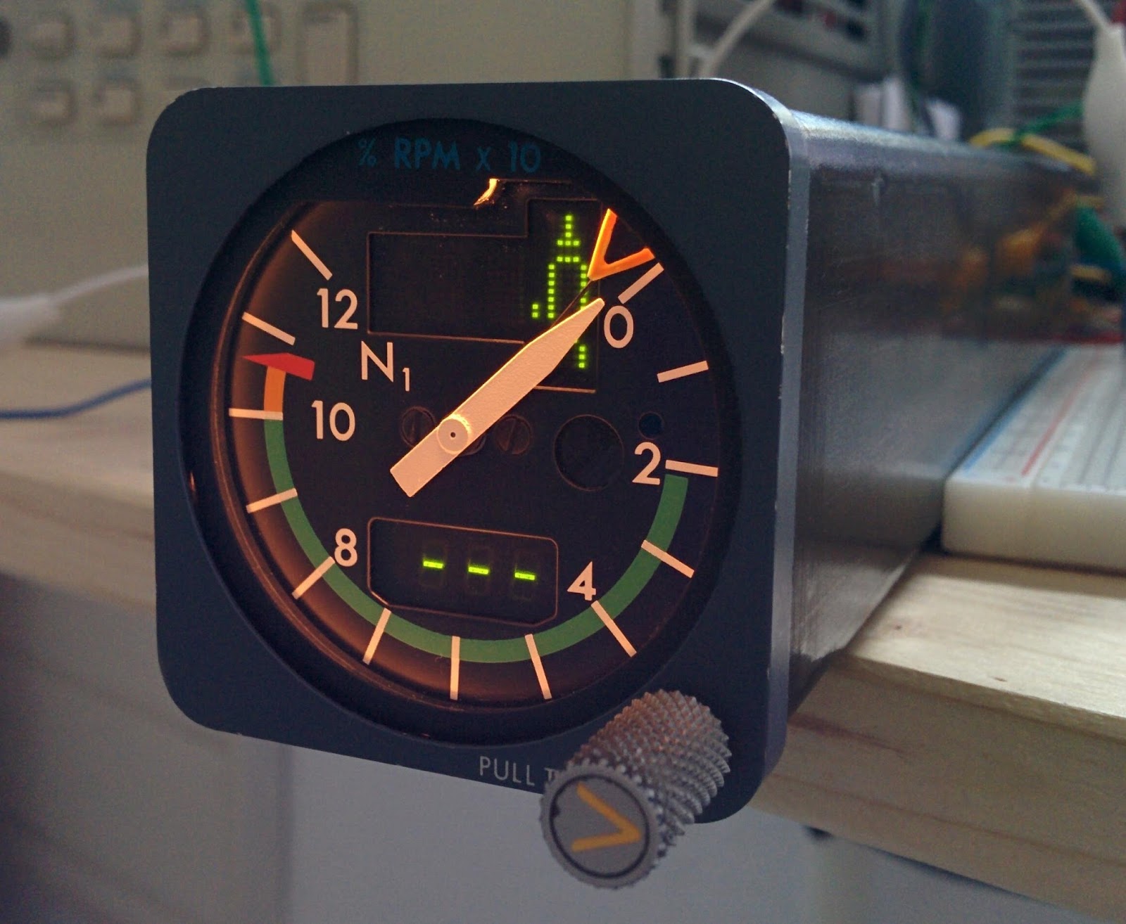 Boeing 737-300 Flight Deck Sim : N1 % RPM Indicator