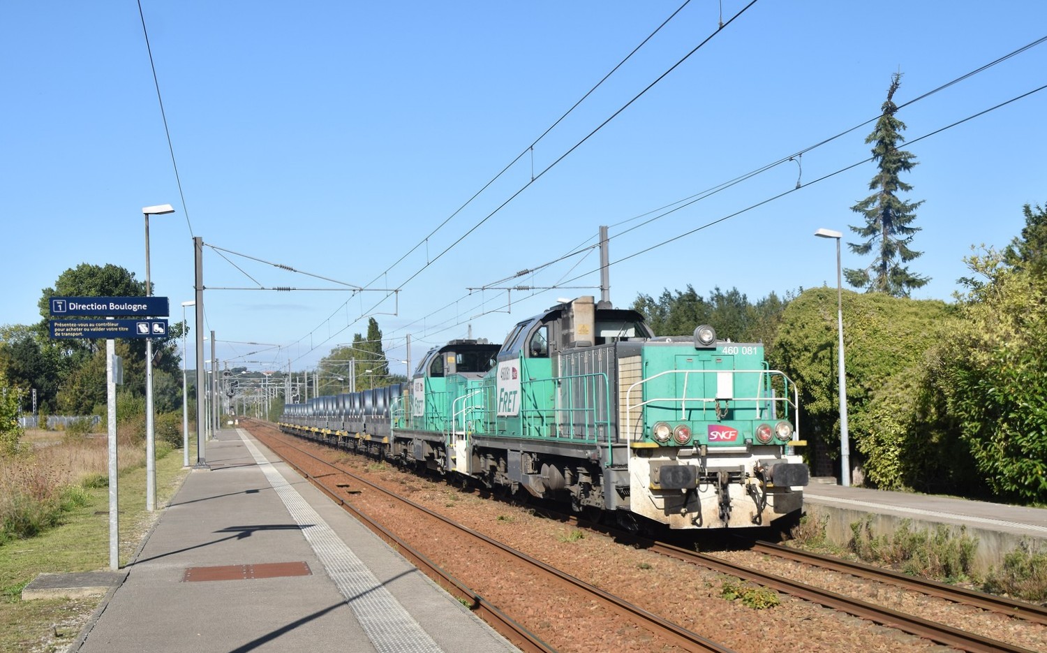 LA PASSION DU TRAIN: En Gare de Pont de Briques , début Octobre avec ...
