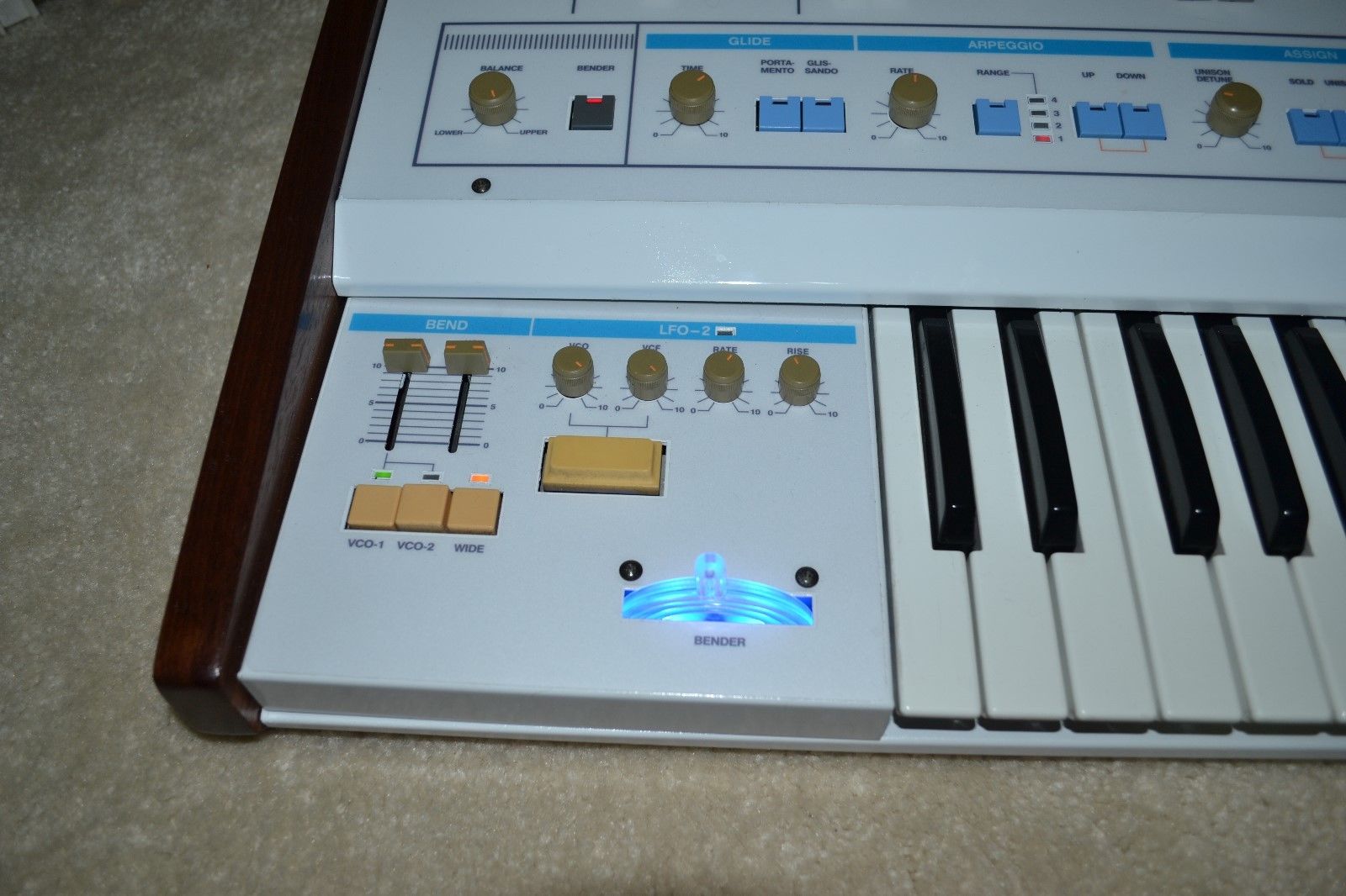 MATRIXSYNTH: Custom White Roland Jupiter-6 with Europa Mod