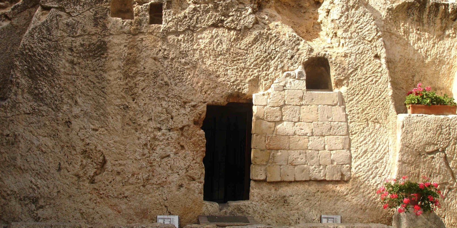 The Tomb Effect - 5th Sunday of Lent