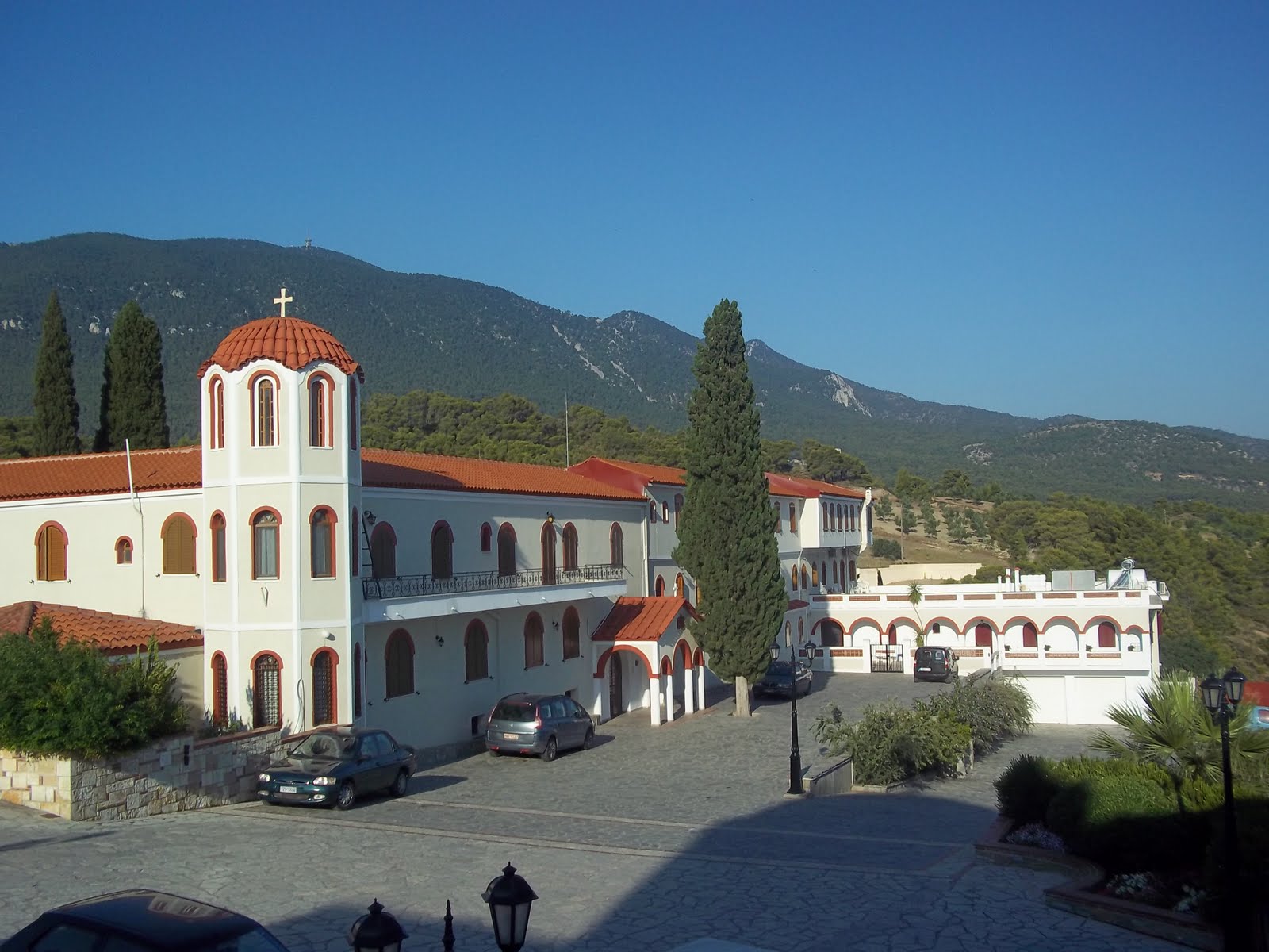 ΑΠΑΝΤΑ ΟΡΘΟΔΟΞΙΑΣ: Ο ΧΕΡΟΥΒΙΚΟΣ ΥΜΝΟΣ. ΙΕΡΑ ΜΟΝΗ ΑΓΙΟΥ ΙΩΑΝΝΟΥ ΜΑΚΡΙΝΟΥ ...