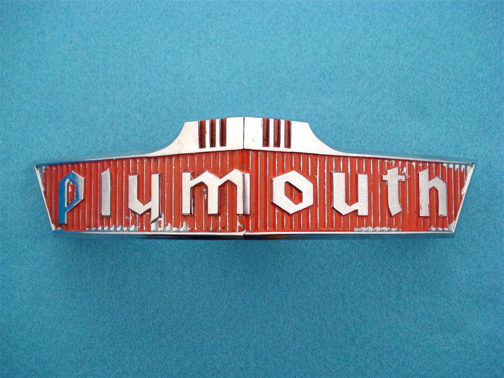 American Auto Emblems: PLYMOUTH