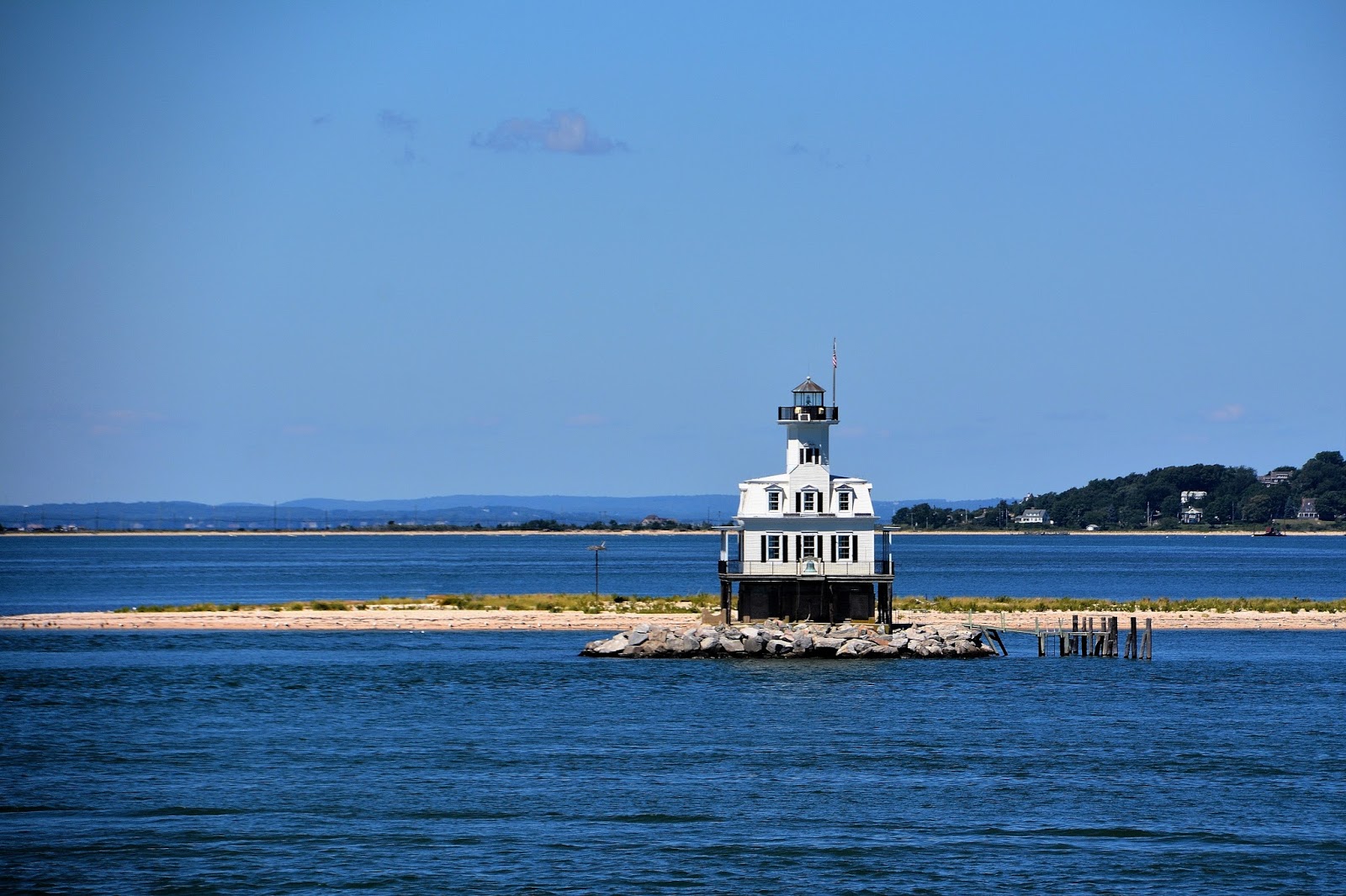 WC-LIGHTHOUSES: LONG BEACH BAR LIGHTHOUSE-NEW YORK