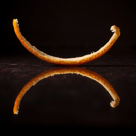 How to Make Your Own Non-Toxic Cleaner Using Recycled Orange Peels!