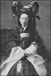 Mystic Korea: Did You Know That ... (29) Queen Min