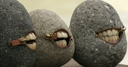 I Have Seen The Whole Of The Internet: Rocks With Teeth