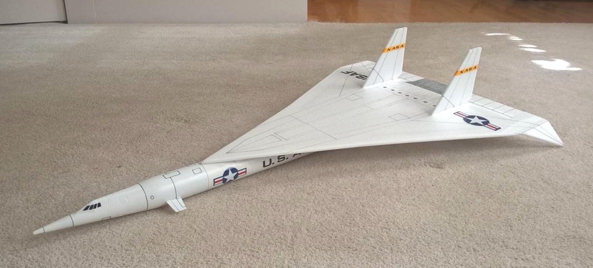 Model Rocket Building: August 2016