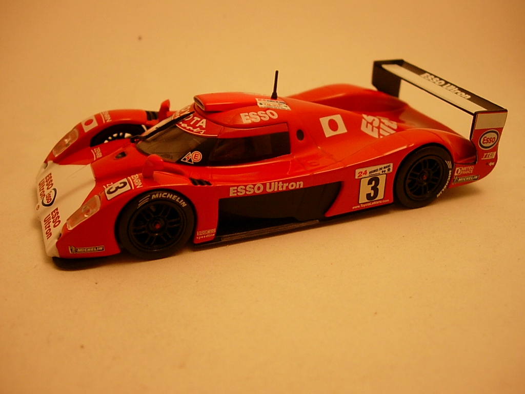 43 Le Mans: 1999 TOYOTA GT-One