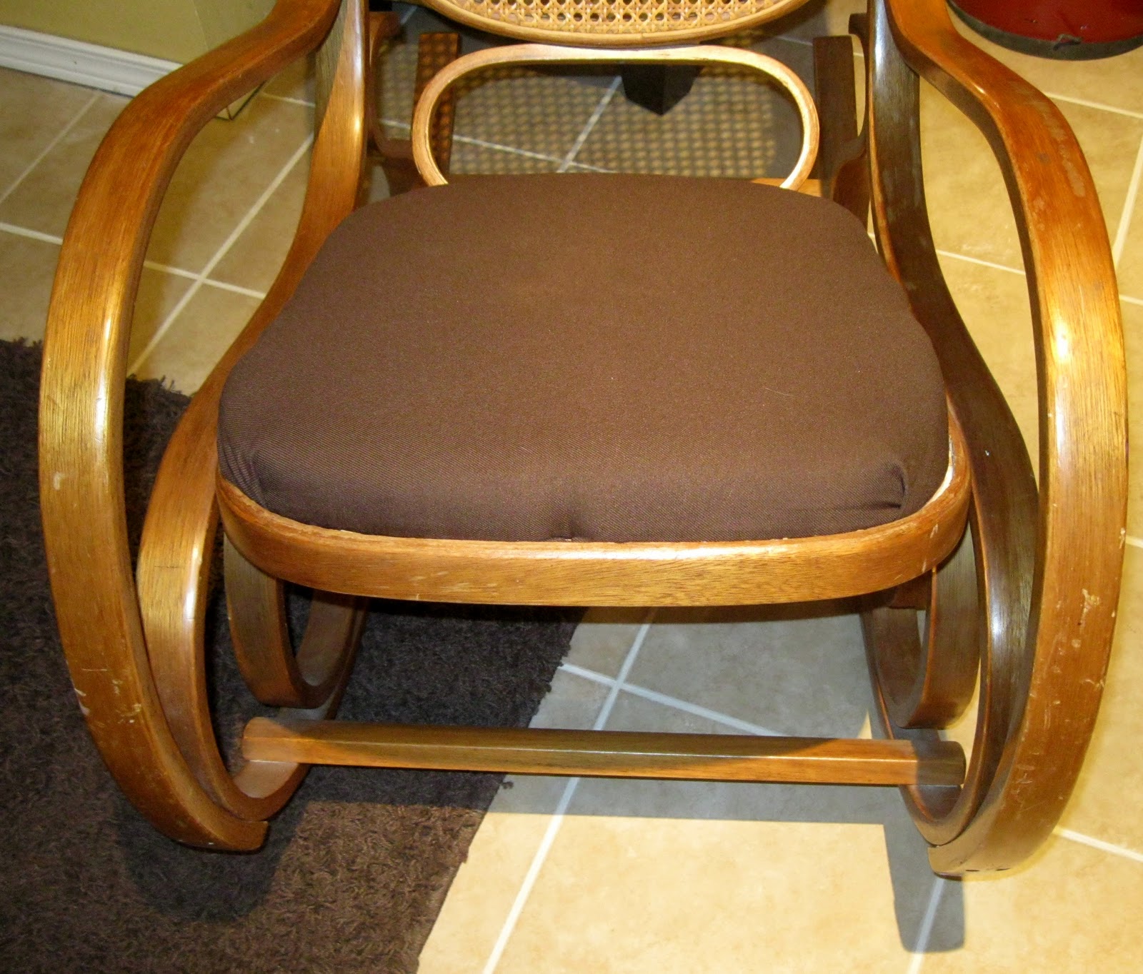 Nagle5 News: Quick Fix for a Bentwood Rocker
