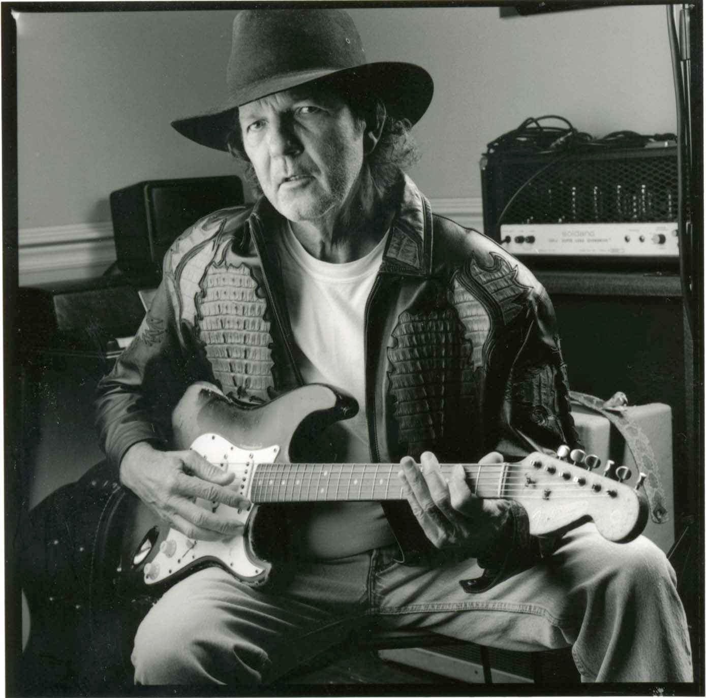 J Costello Música y Cine: Música/¡Sobran las palabras! // 'Who You ...