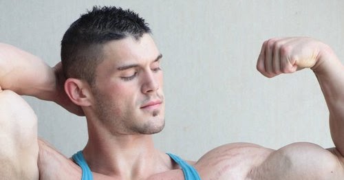 Muscle Jocks: Bicep Flex