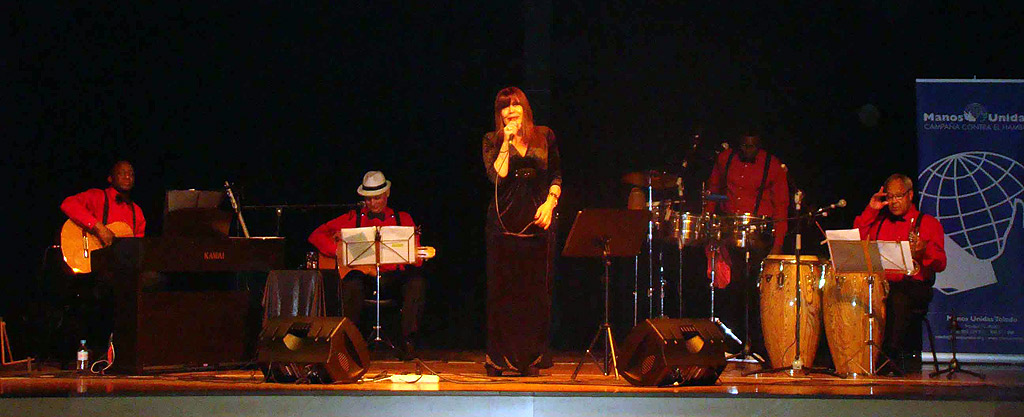 LA MIRADA ACTUAL: Fátima Moreno, Boleros, rancheras, coplas y folklore ...