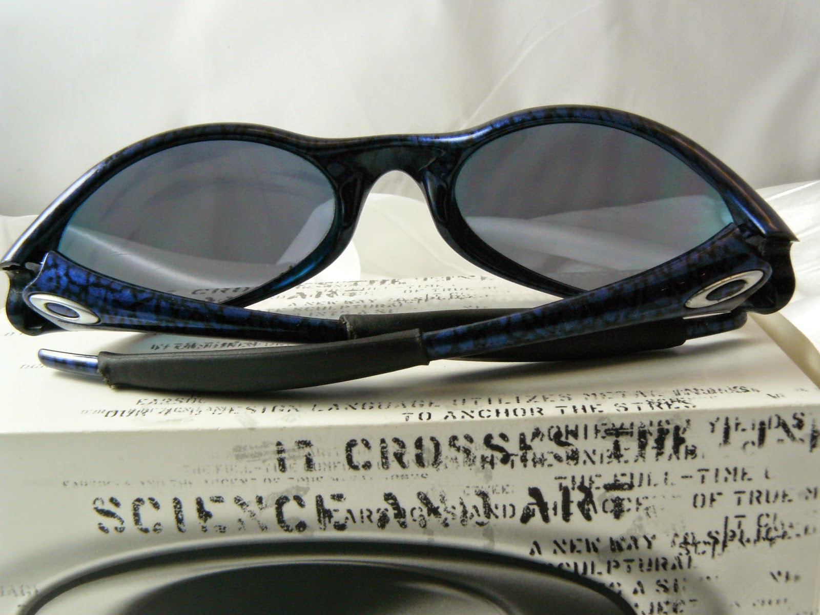 Oakley-for-sale: Oakley Eye Jacket Cobalt, Positive Red Iridium