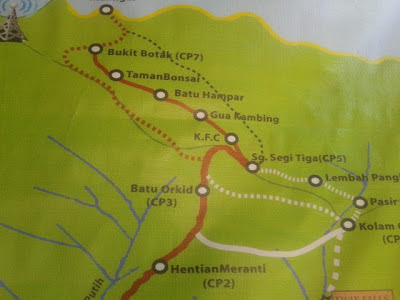 satutigatiga: Hiking ke Gunung Ledang