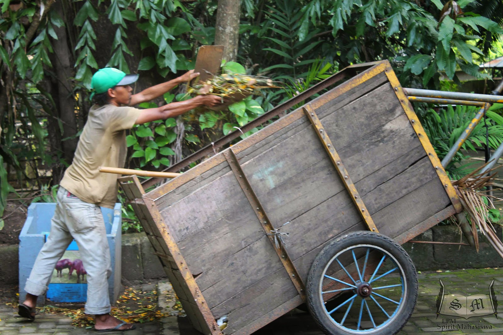 Buang | INFOGRAFIS LEMBAGA PERS MAHASISWA SPIRIT MAHASISWA