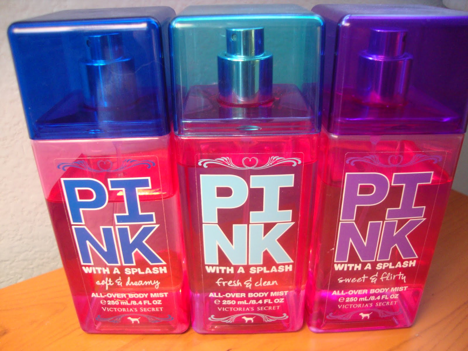 MegsDream: Victoria's Secret PINK With a Splash
