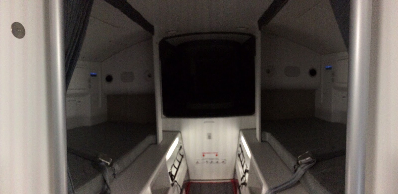 A350 XWB News: A350-1000 will have some improvements on cabin crew rest ...