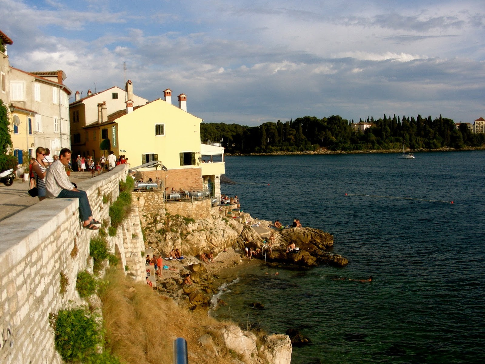 Unterwegs mit den Wo.Mo.: Valalta FKK Camping Kroatien
