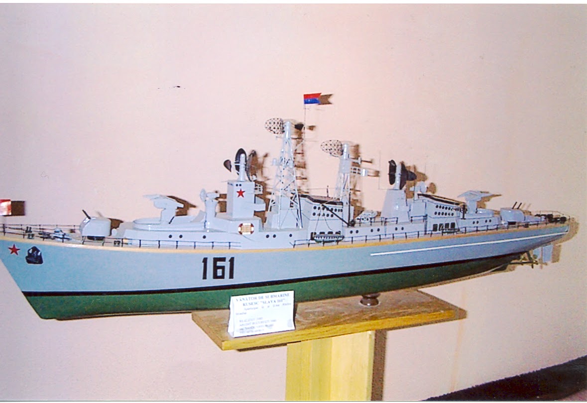 CAUTARI: NAVOMODELE LUCRATE MANUAL DE VANZARE