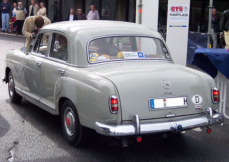 Mercedes Benz 219 (1956-1959) W105