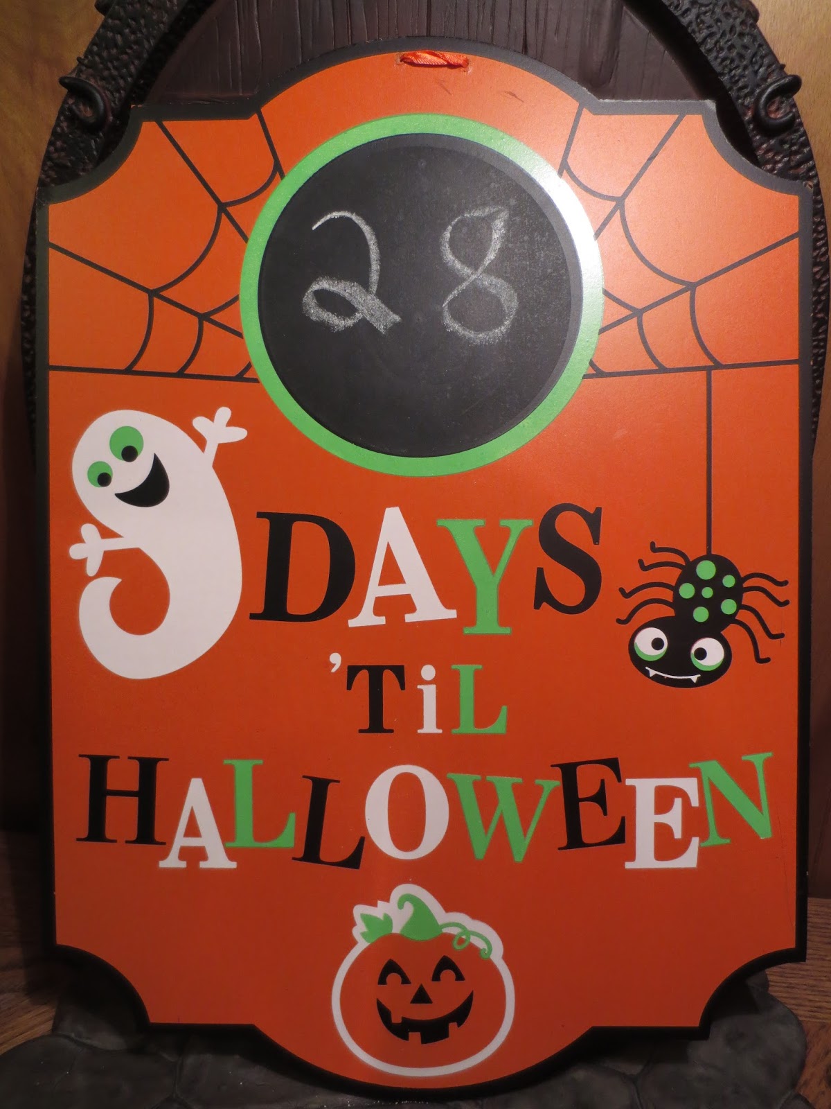 Action Figure Barbecue: 28 Days Until Halloween!