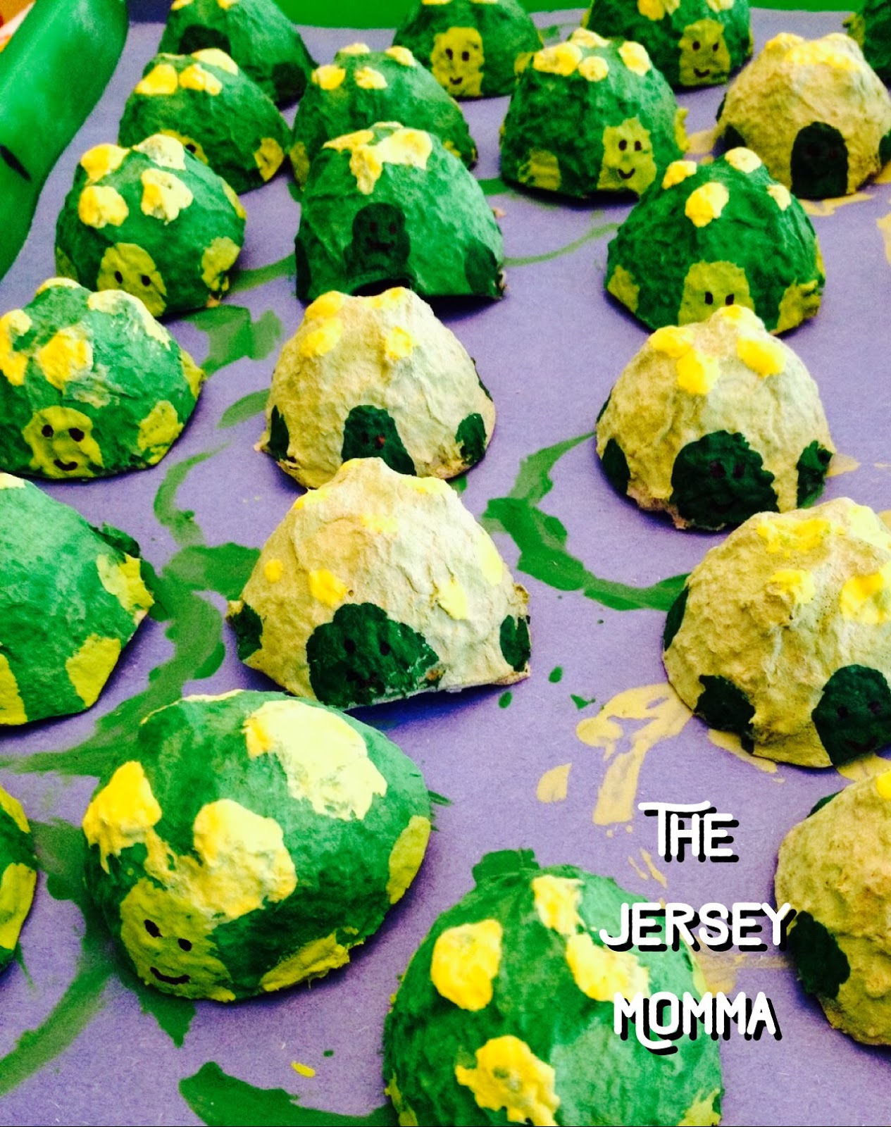 Dr. Seuss Day Games for Read Across America: Yertle the Turtle Stacking ...