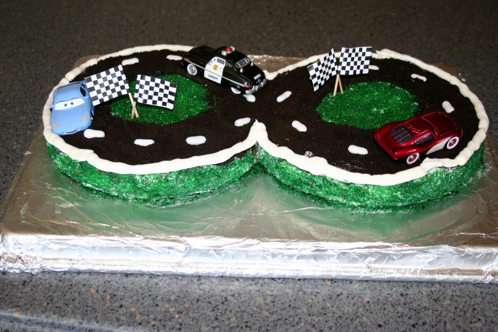 Mommy Lessons 101: Cars {Disney or Generic} Birthday Party