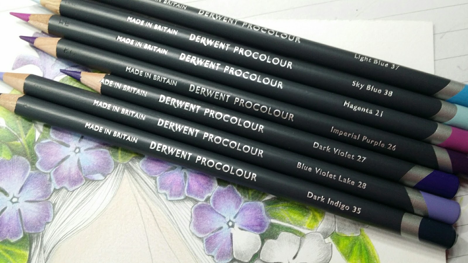 Colourstock: Bloemen kleuren met de Derwent Procolour