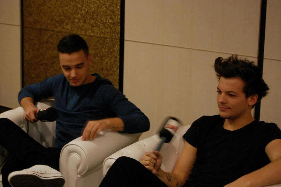 One Direction Updates: 1D interviews