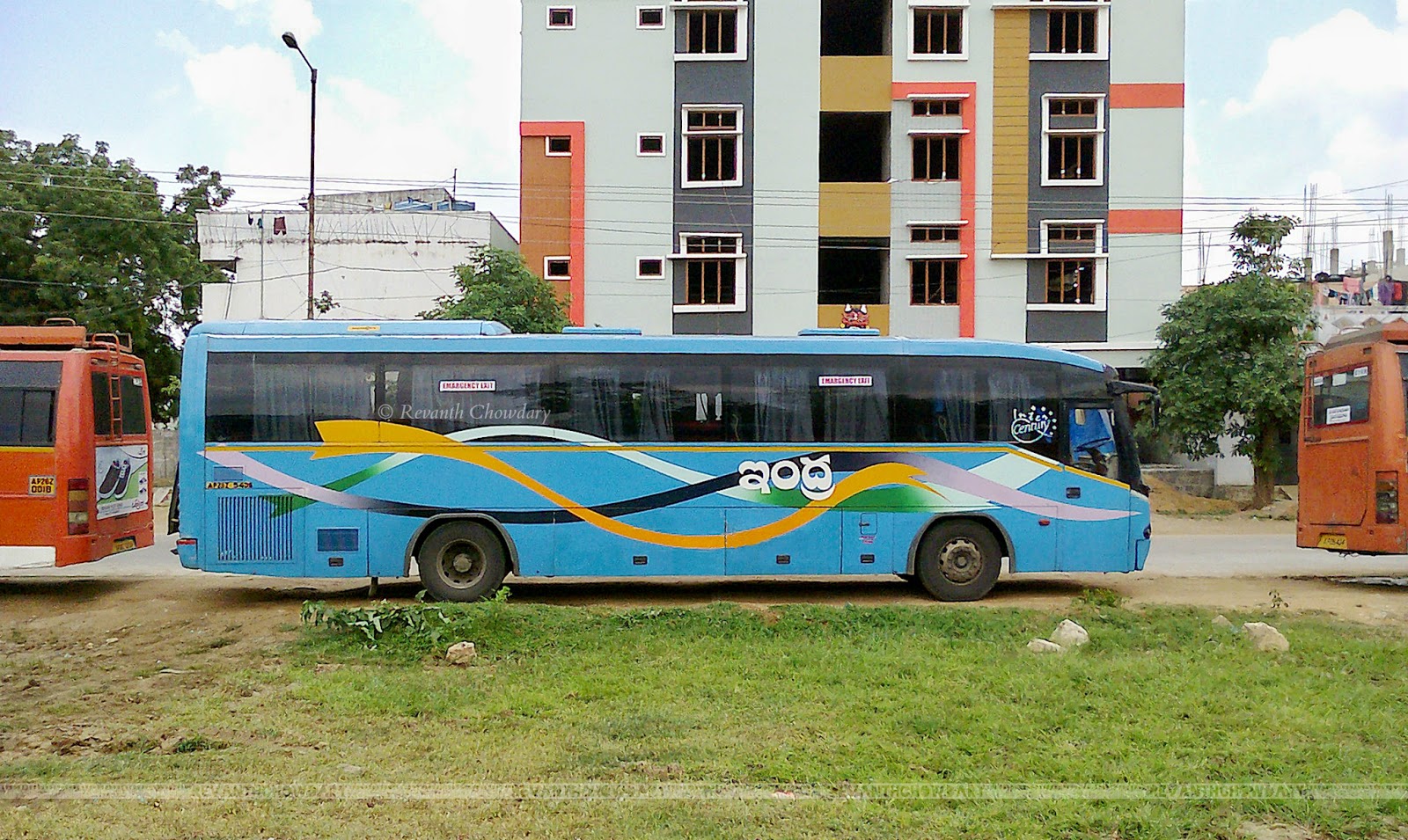 LOVE of Z: INDRA A/C Buses
