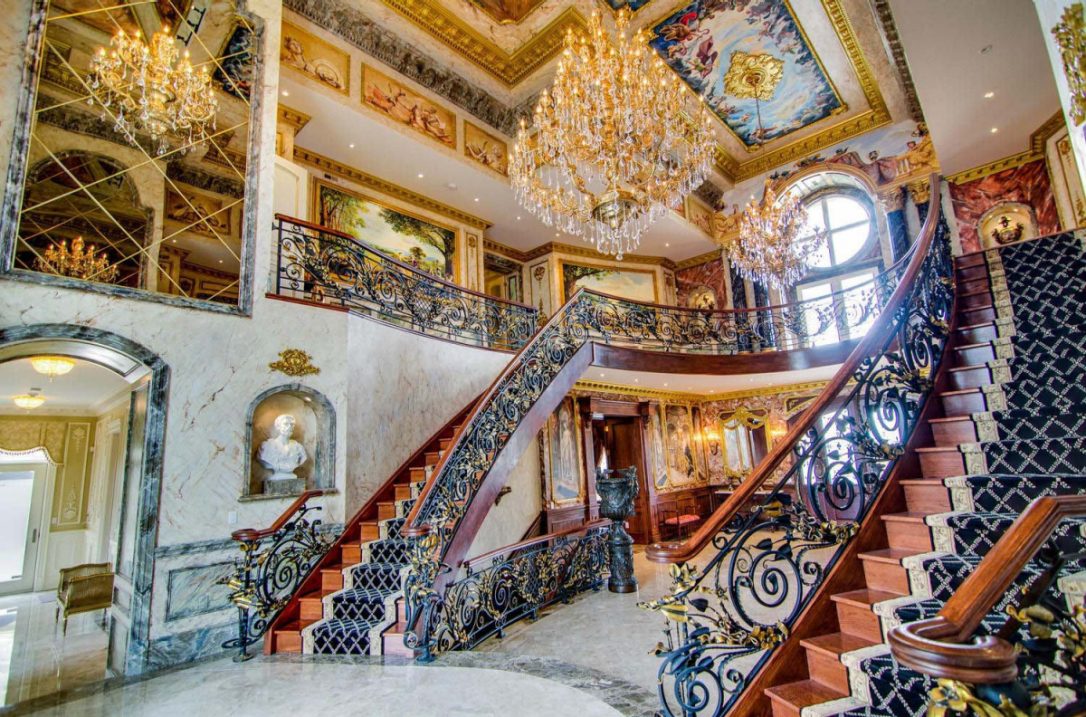 Versailles of Vaughan