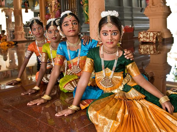 MALAYSIAN CULTURE: MALAYSIAN CULTURED HISTORY