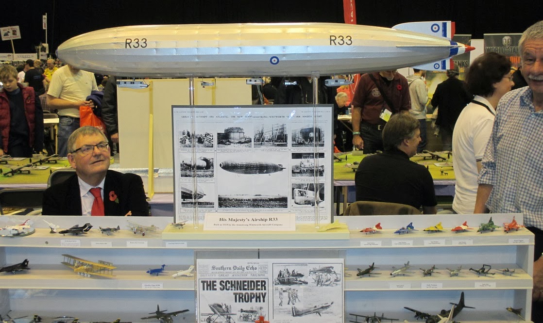 1/144 airbattle: Scale ModelWorld 2013 - Part 5 : SIG 144