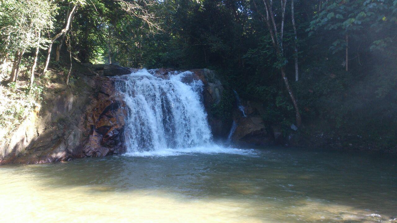 Inspirasi 29+ Air Terjun Serendah