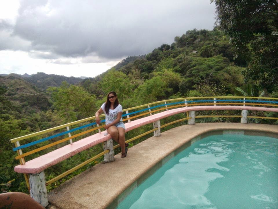 Last Splash for Summer 2015: Busay Holiday Pools