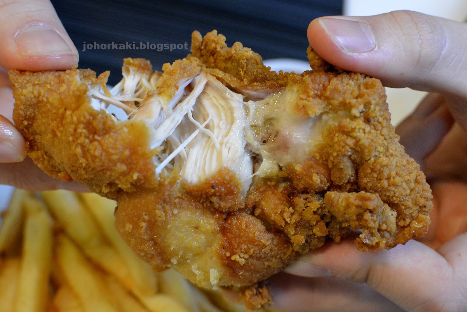 Arnold's Fried Chicken. Singapore's Own & Best Loved by Locals |Tony ...