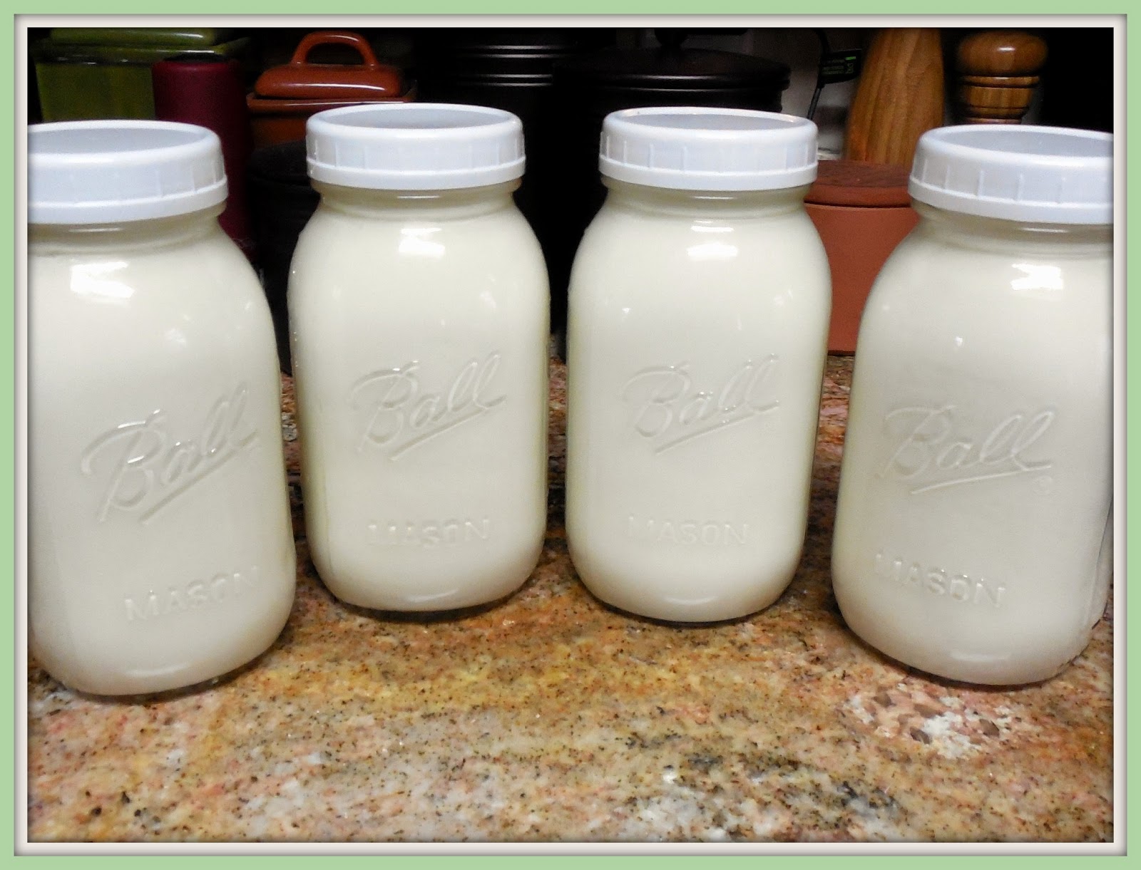 Wit's End Farm: Homemade Crock Pot Yogurt!