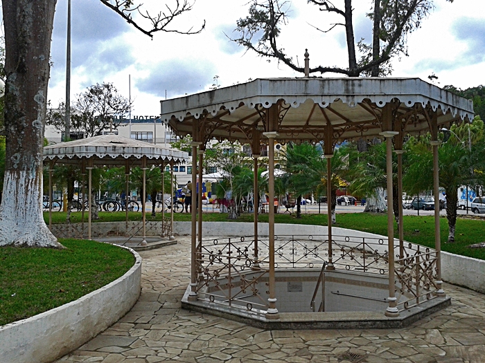 TURISTANDO PELO MUNDO: LAMBARI / MINAS GERAIS - Procurada por suas ...