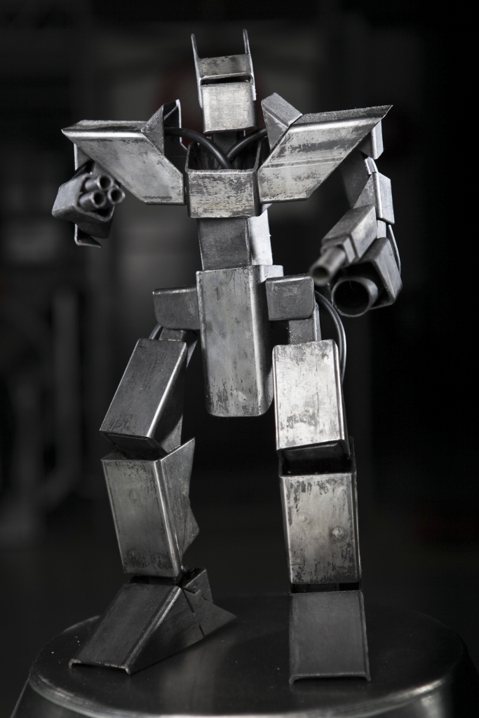 Metal Robots: Modèle T13