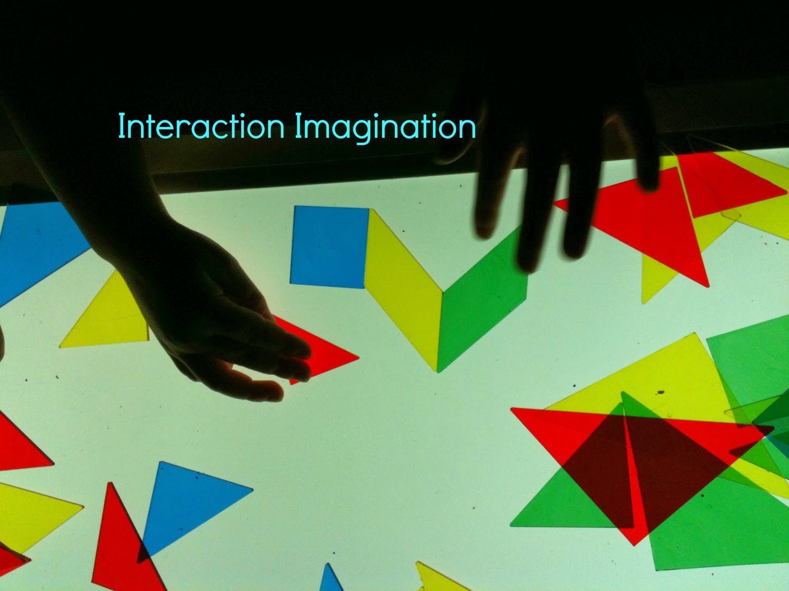 Interaction Imagination: the light table