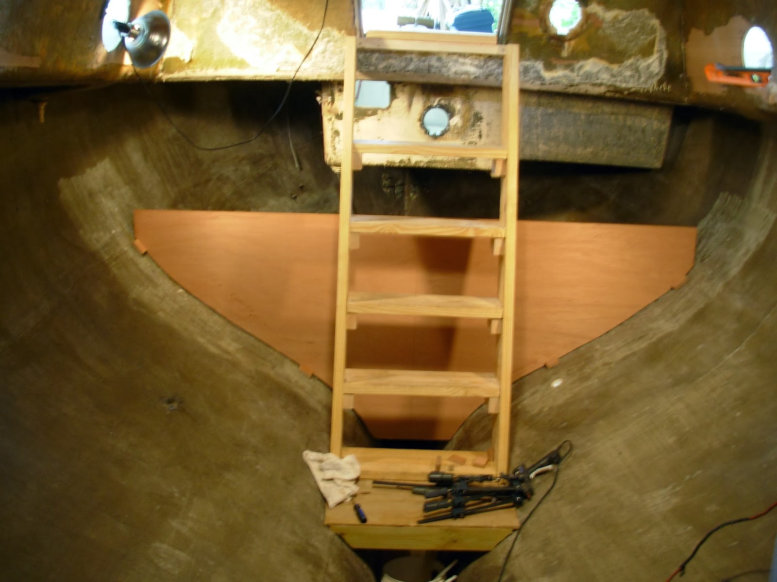 Westsail 32 Hull #667: Engine Room Bulkhead, Floor Timber , Head ...