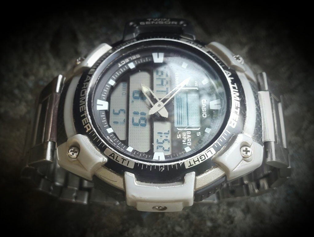 Azzam Vintage: Casio SGW 400