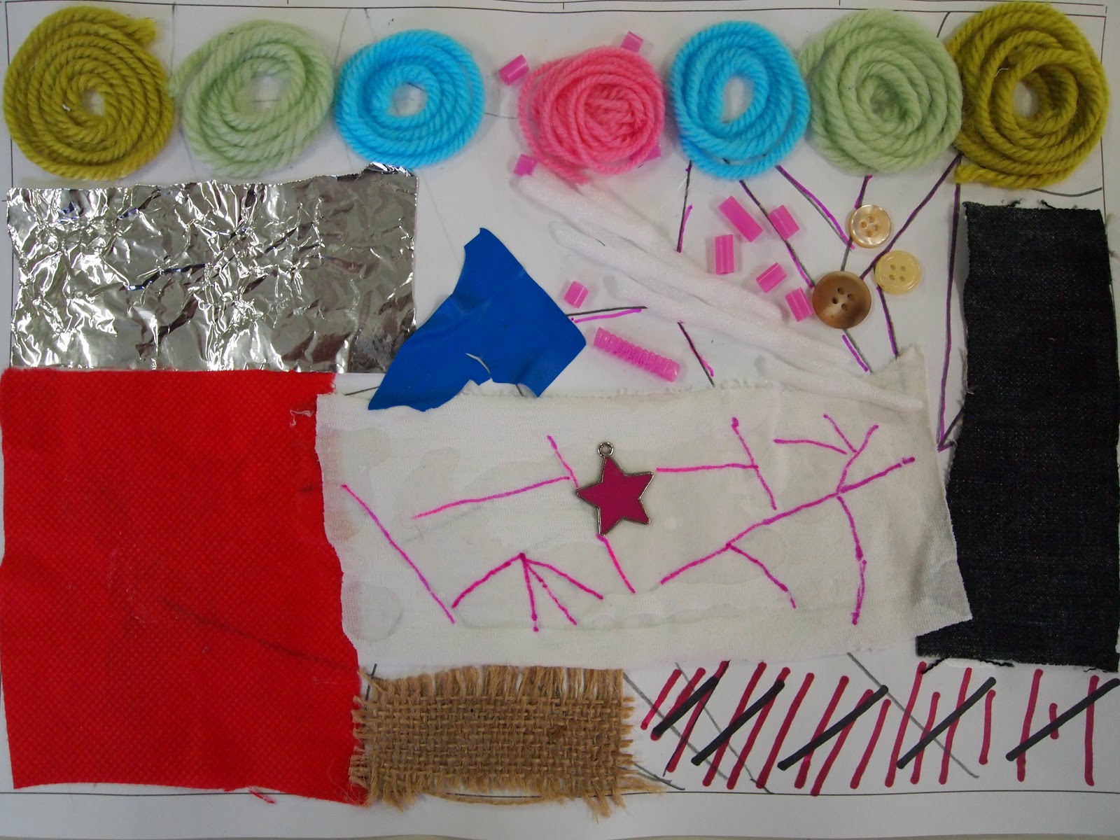 El Blog de Plástica de la Anunciación: Collage con texturas táctiles 1º ...