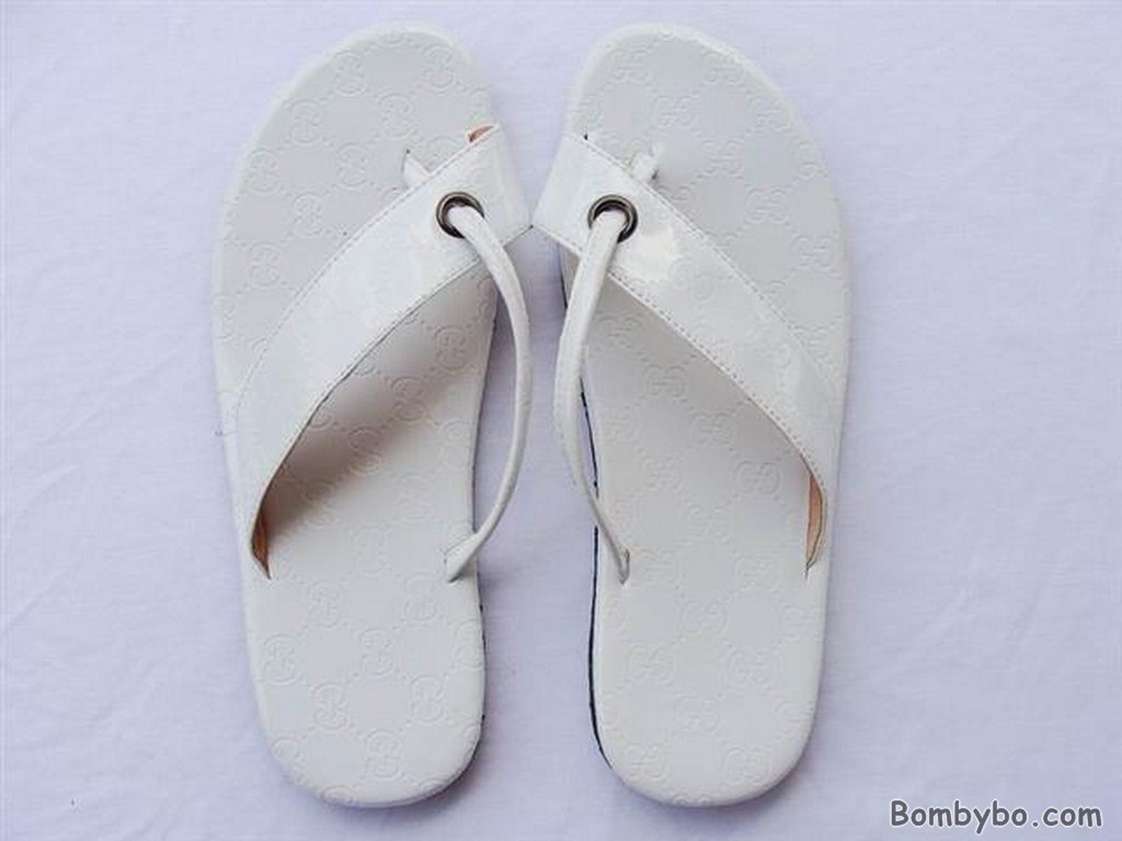 Welcome To Fun2shh World: Latest Slippers Designs For Gents